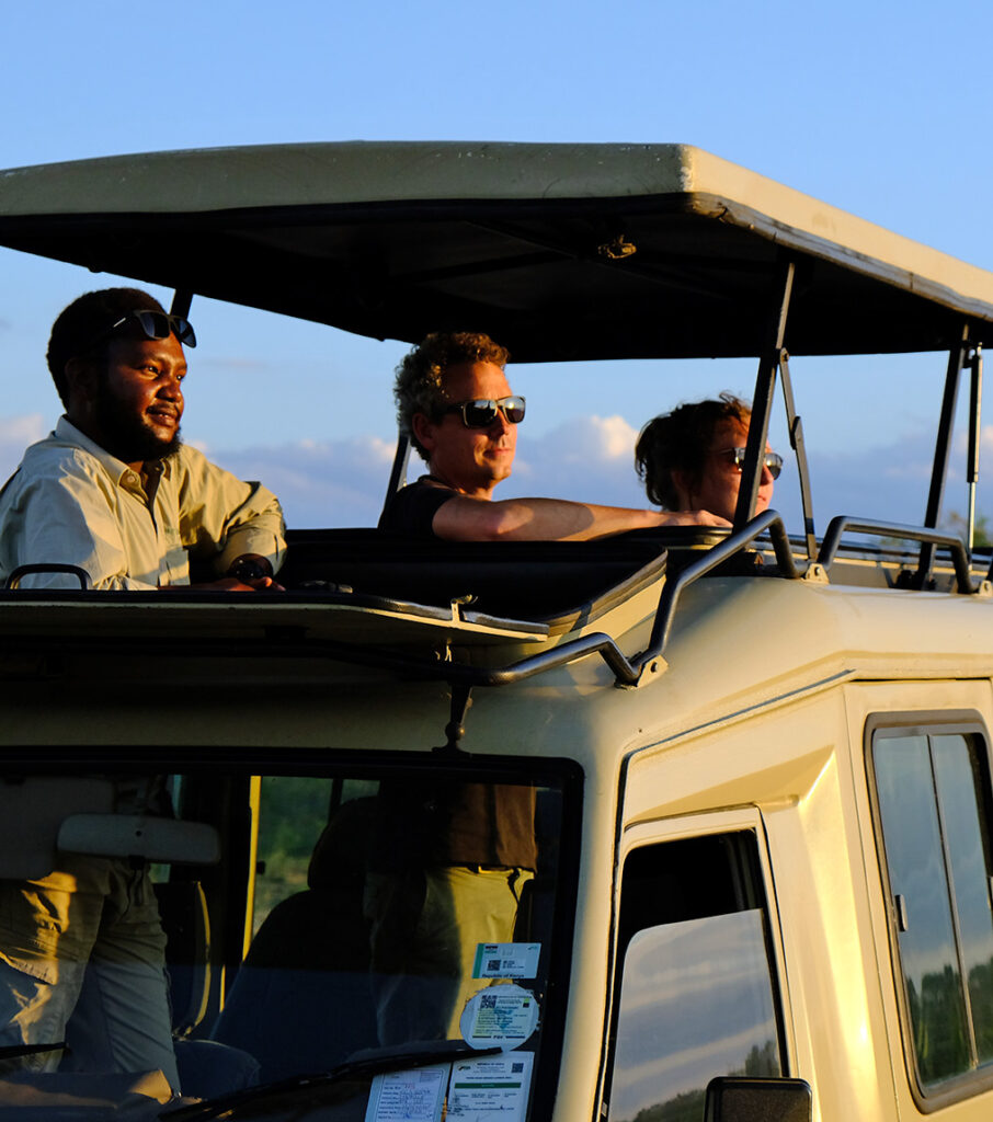 Our Safari Vehicles | Kenya-Experience