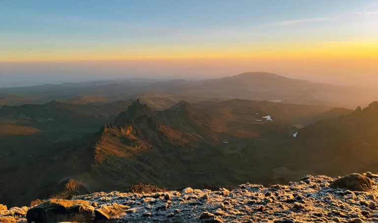 Mt Kenya Peaks: Routes, Difficulty & Choosing Your Summit
